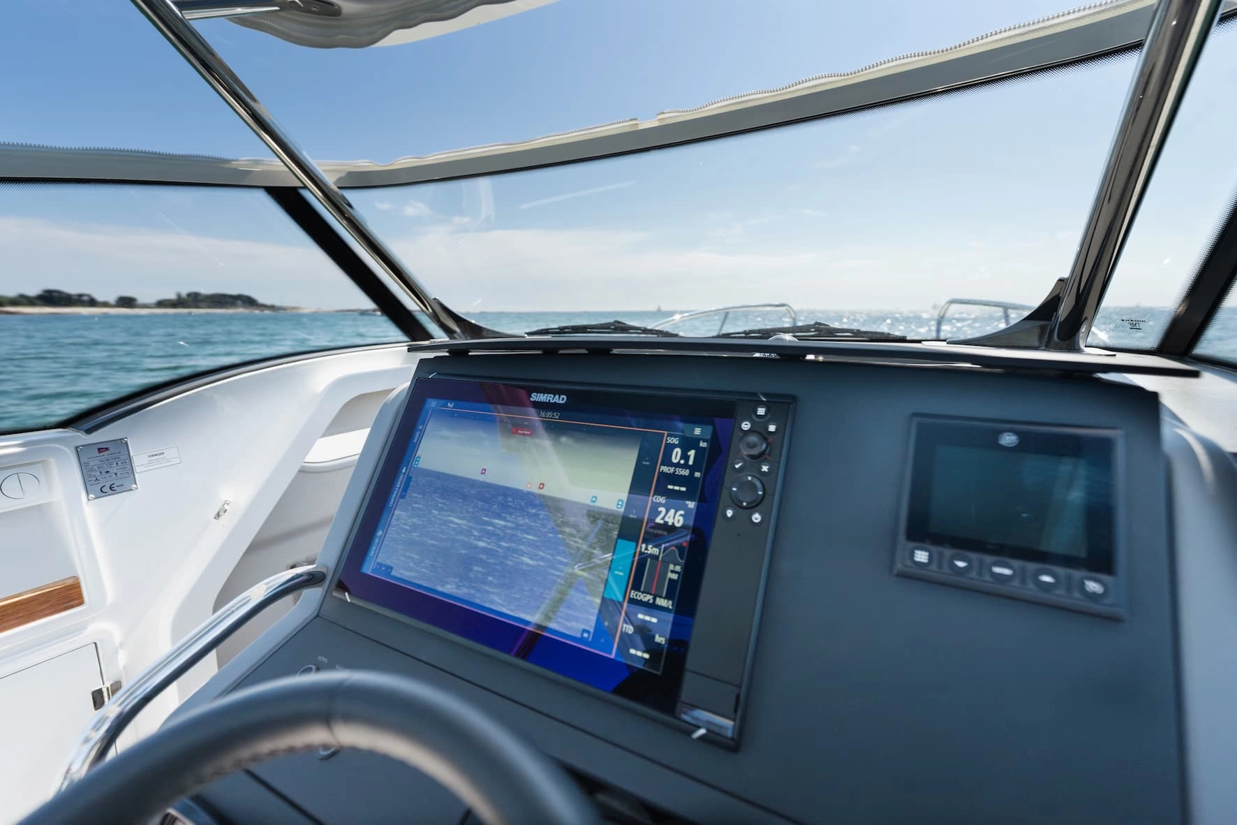 SEA.AI Watchkeeper: designed for Motorboats and Sailing Yachts